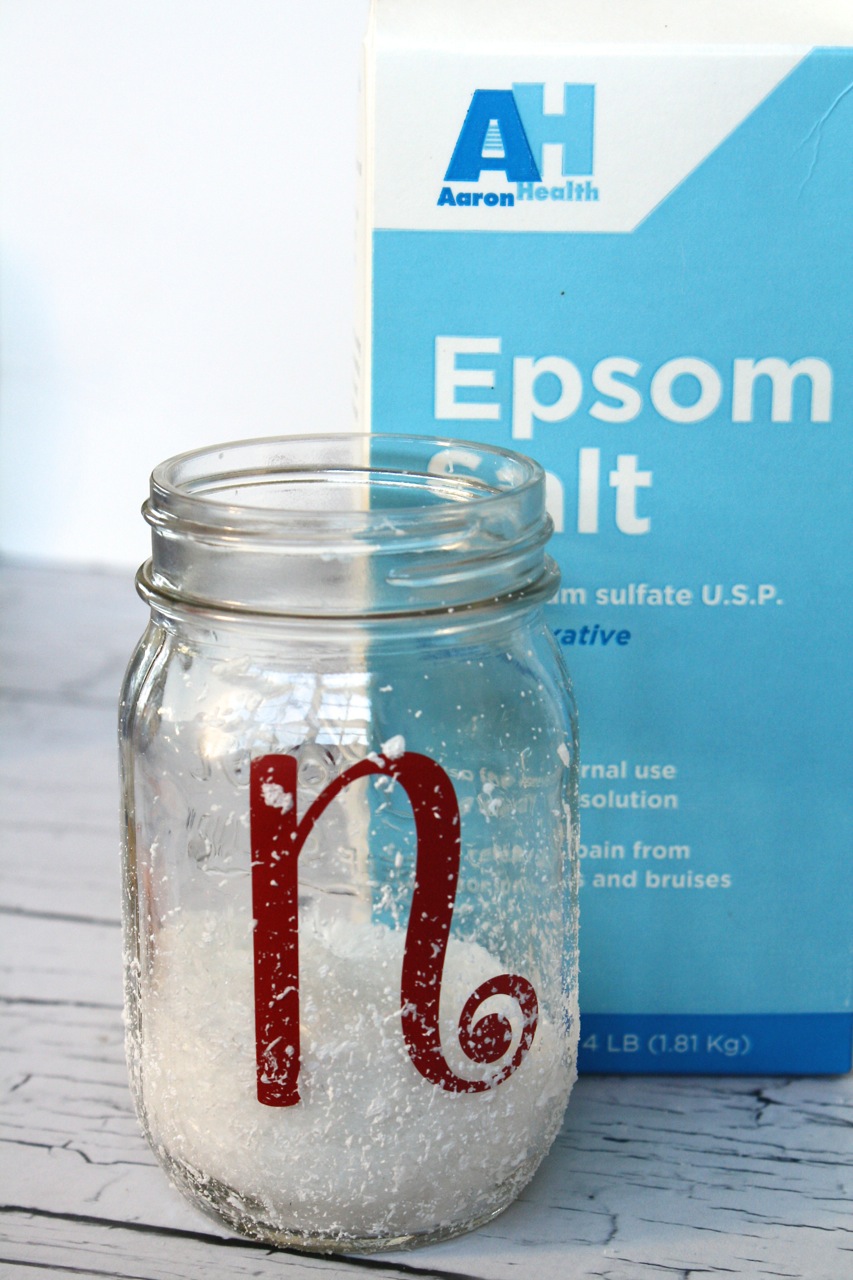 Frosted Noel Mason Jars | Yesterday on Tuesday