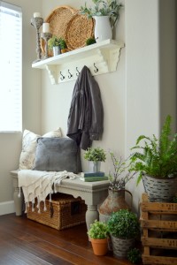 9 Cozy Fixer Upper Style Entryways | Yesterday on Tuesday